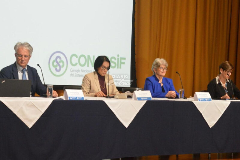 Renuncia presidenta del Conassif