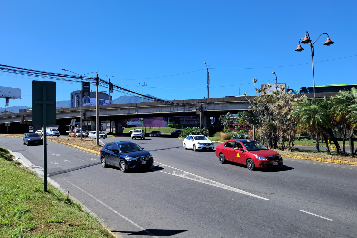 ¡Atención conductores! Paso regulado en La Uruca por 3 meses