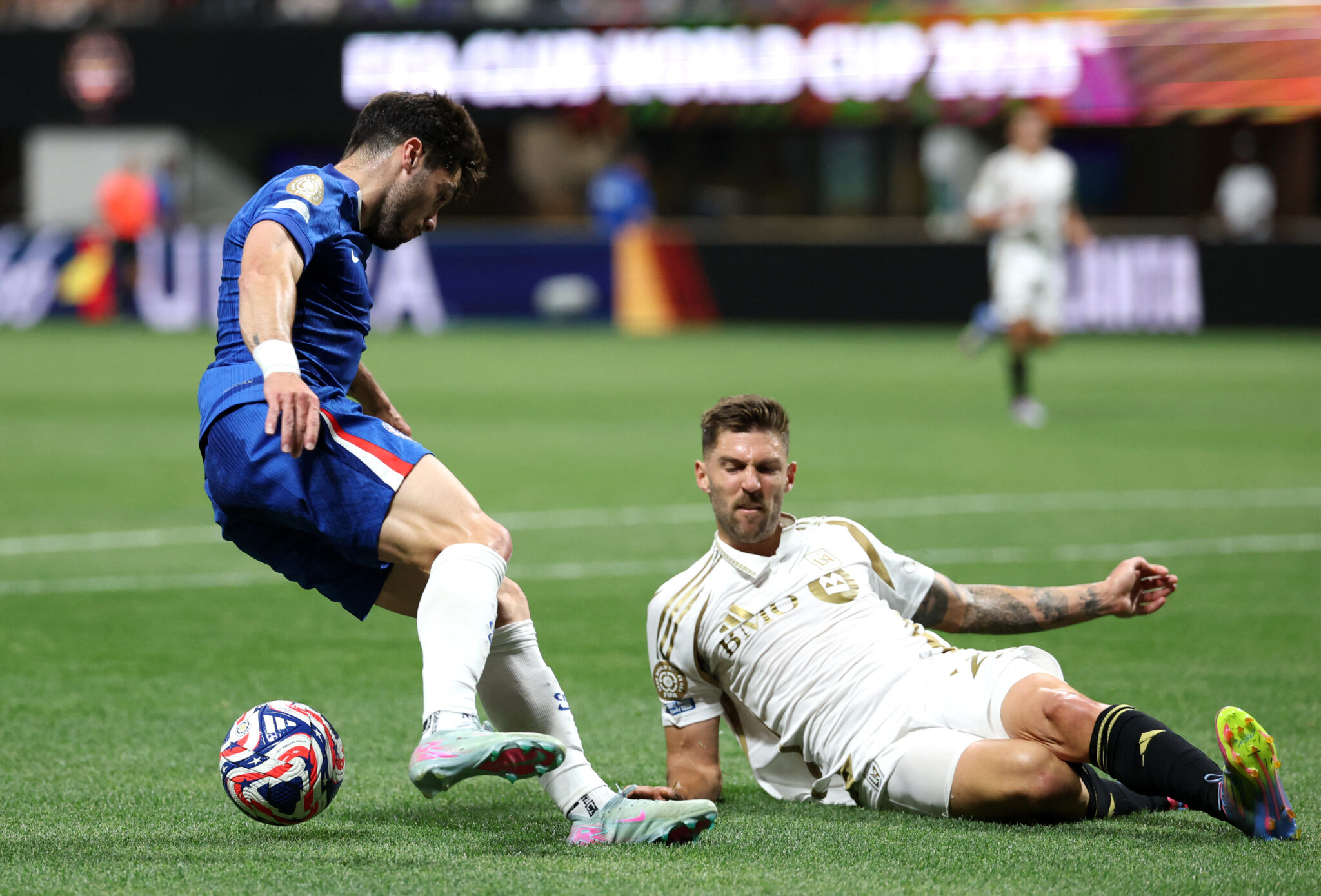 Chelsea no se complica ante LAFC