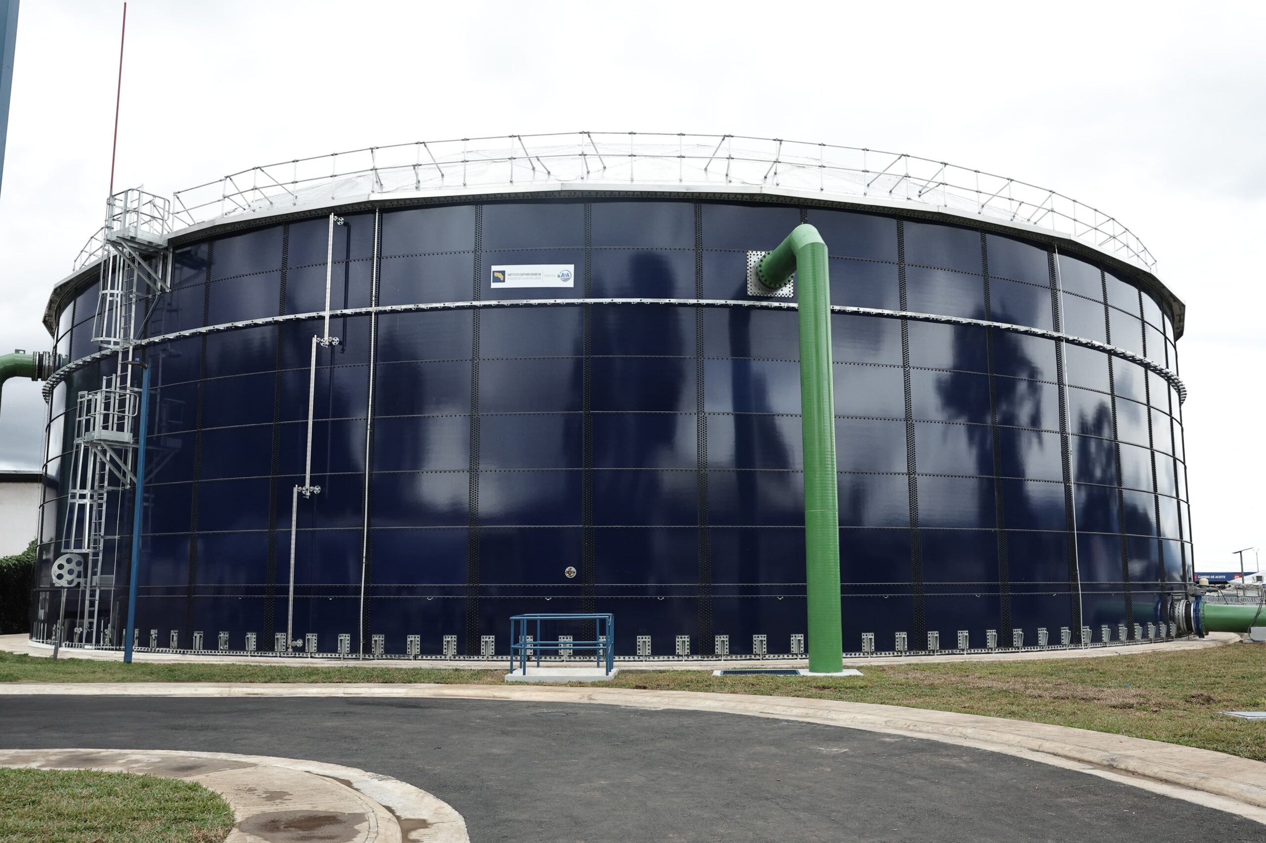 Nuevo tanque de agua en La Uruca beneficiará a 320 mil personas