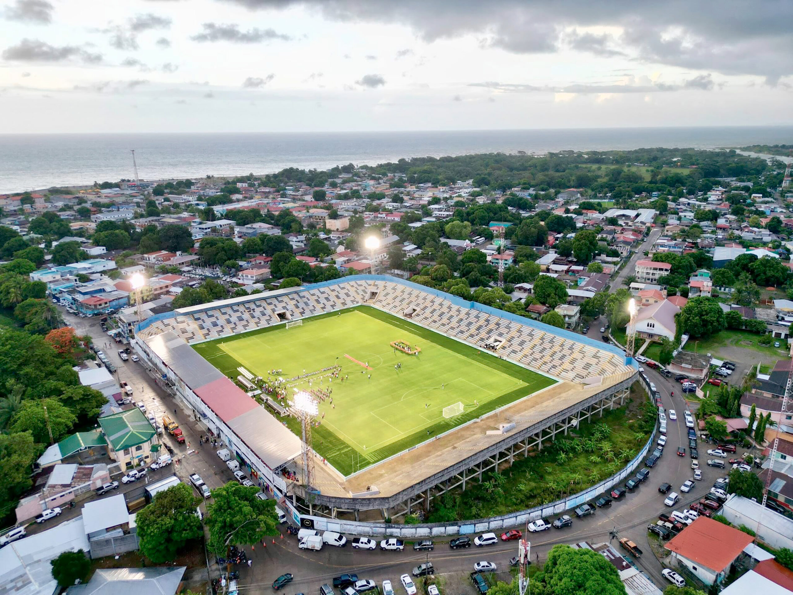 Aprendan y aplaudan otro golazo millonario de Jafet Soto en el Team