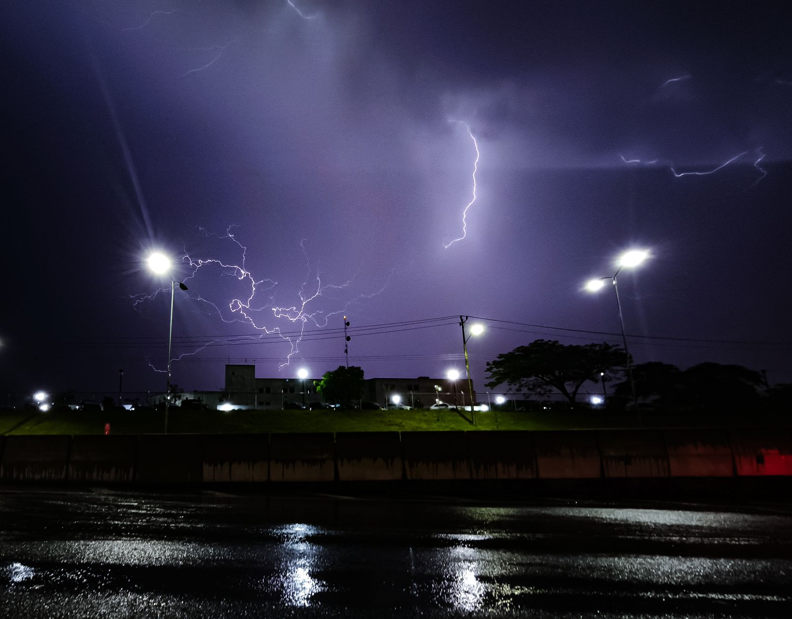 ICE contabilizó cerca de 10 mil descargas atmosféricas