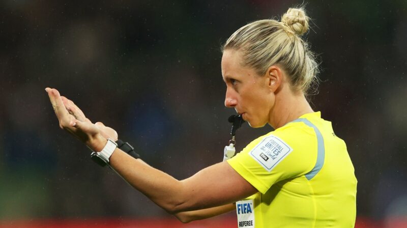 Mary Penso, la silbatera de élite que pitará en La Sabana